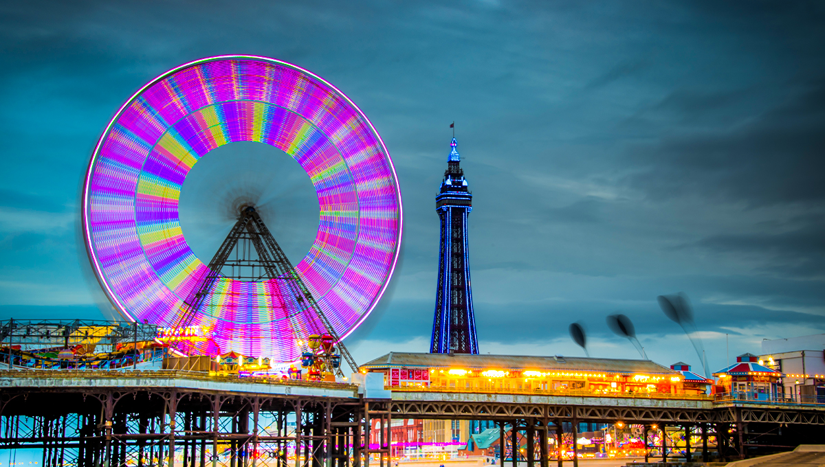 Get Lost in the Everlasting Pool! - Top Places to Visit in Blackpool